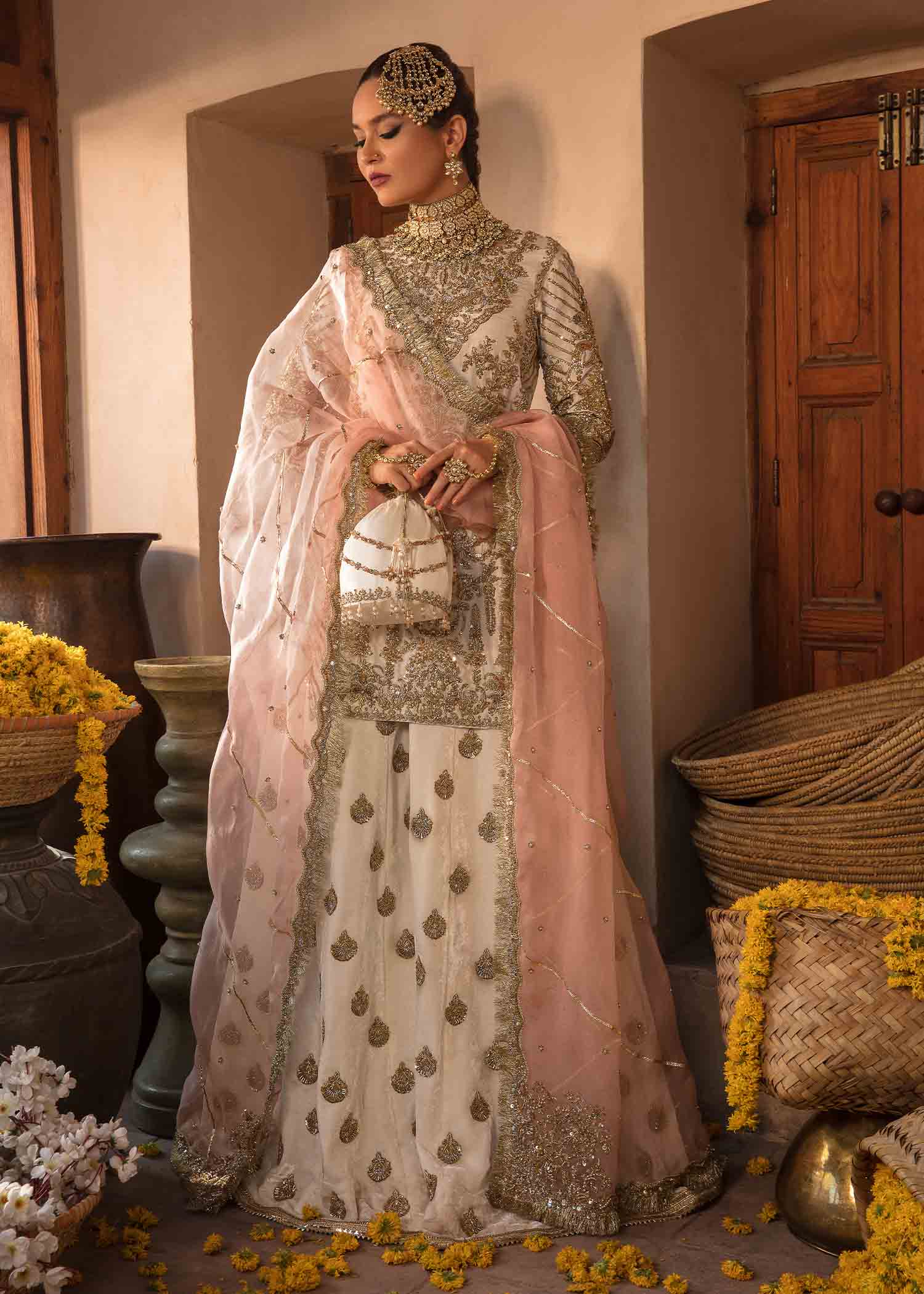 Nargis – Kanwal Malik.ae